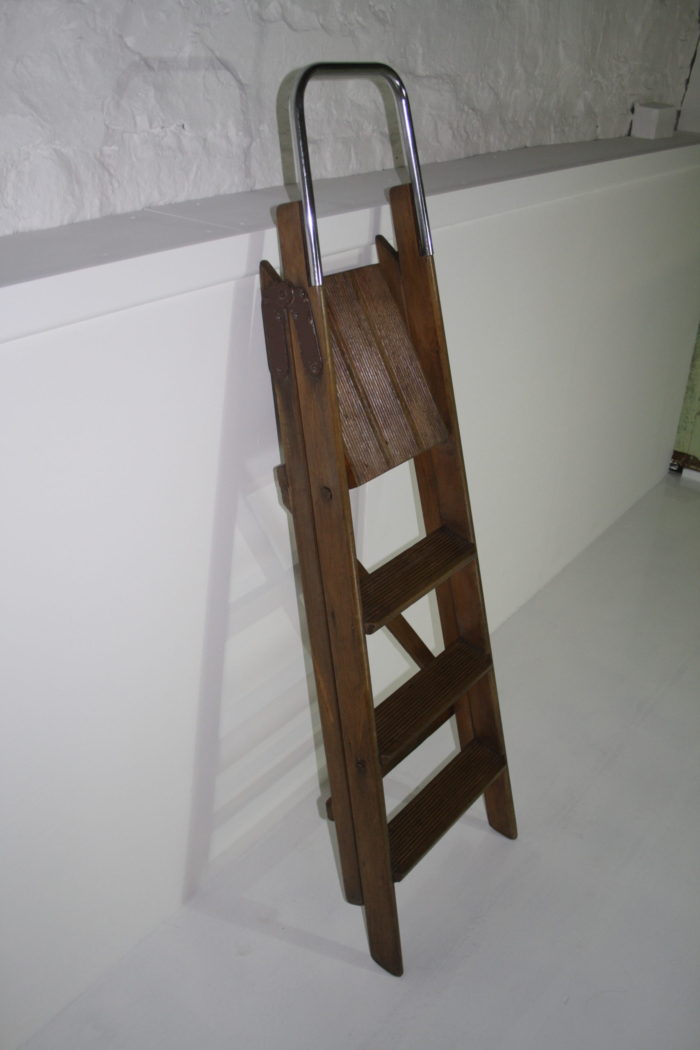 Wooden Step Ladder | Greencore Design