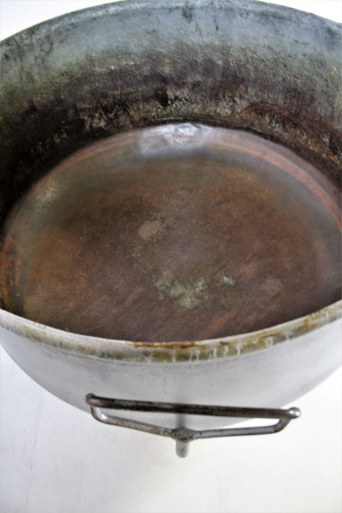 Cast Iron Bakery Bowl | Greencore Design