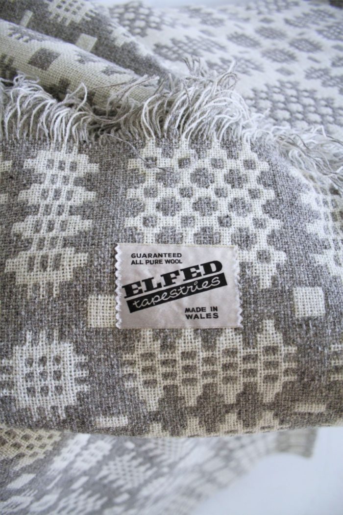 Welsh Wool Tapestry Blanket – Grey & White | Greencore Design